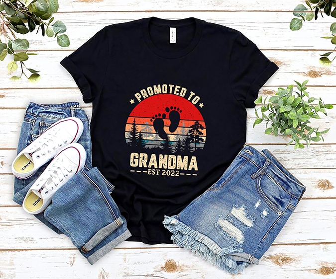 Promoted To Grandma Est 2022 Men Vintage First Time Grandma T Shirt